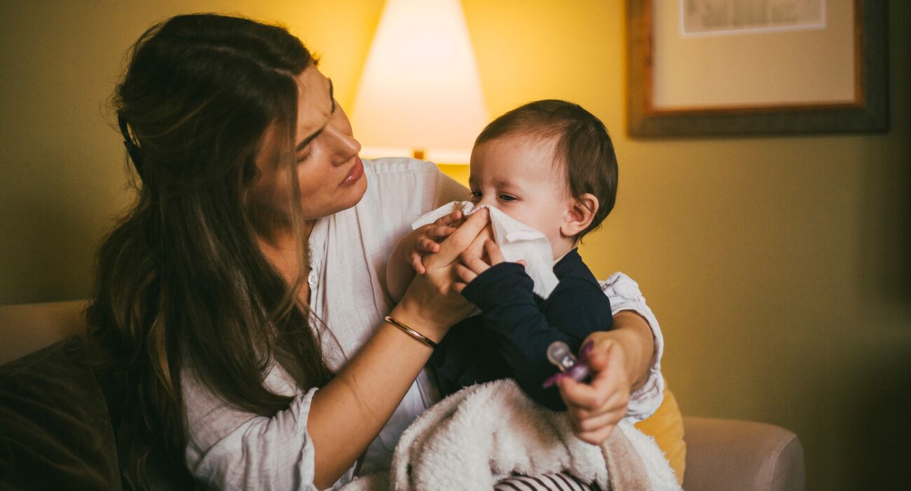 Baby verkouden? 7 tips om je baby bij z'n verkoudheid te helpen