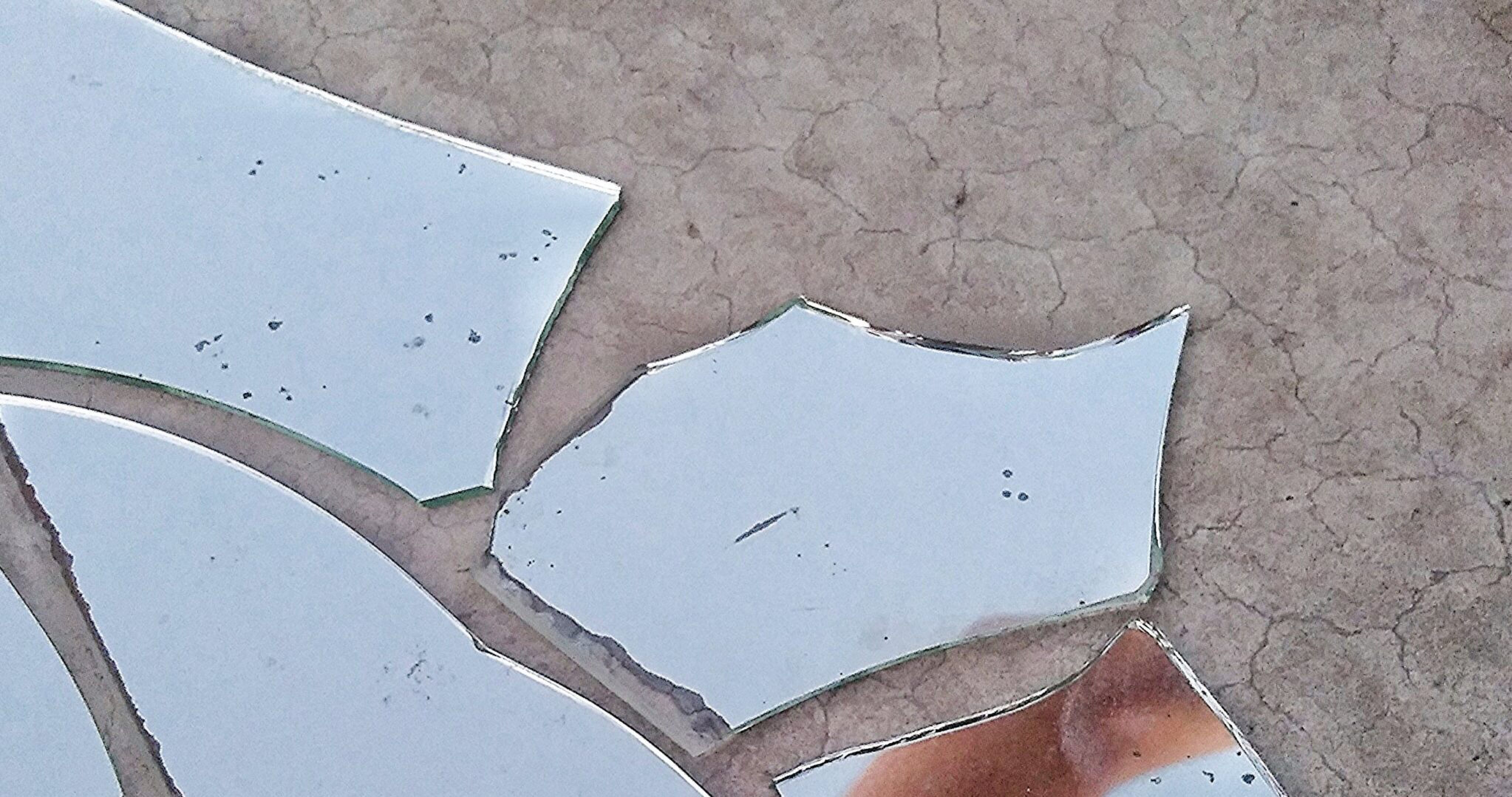 Deze opvoedstijl is funest voor het zelfvertrouwen van je kind, volgens ...