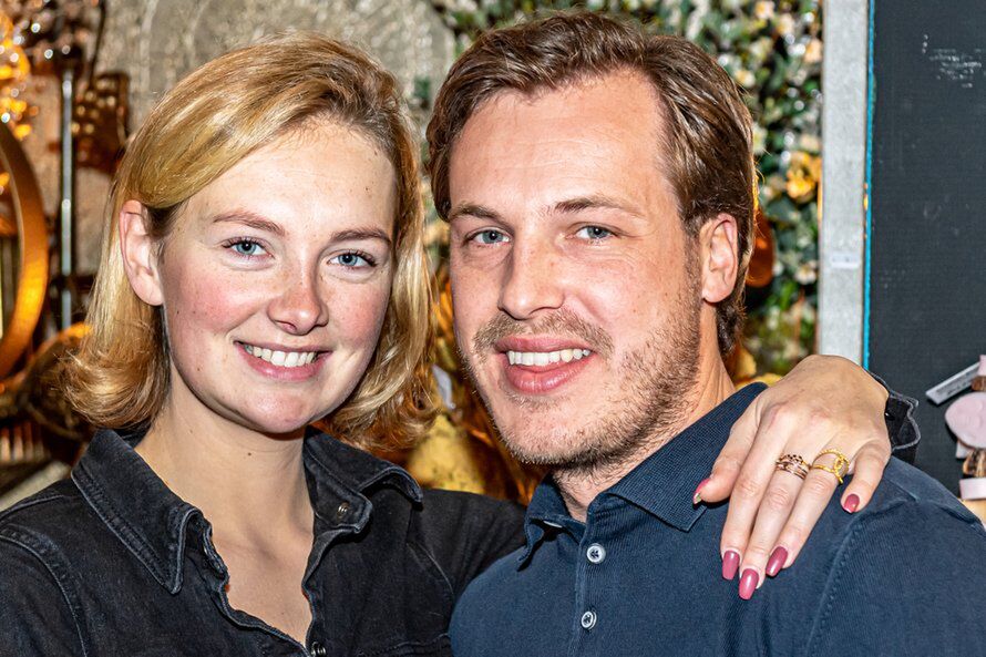 Zoeter krijg je 't niet: Maxime Meiland hijst dochters in matchende outfits