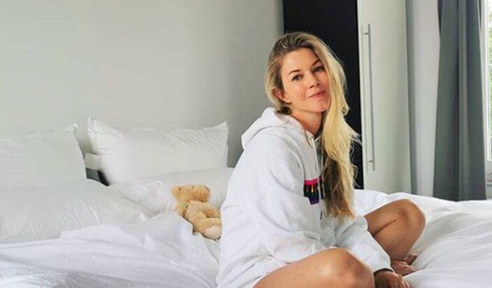 Anouk Hoogendijk deelt babygeluk na spannende periode